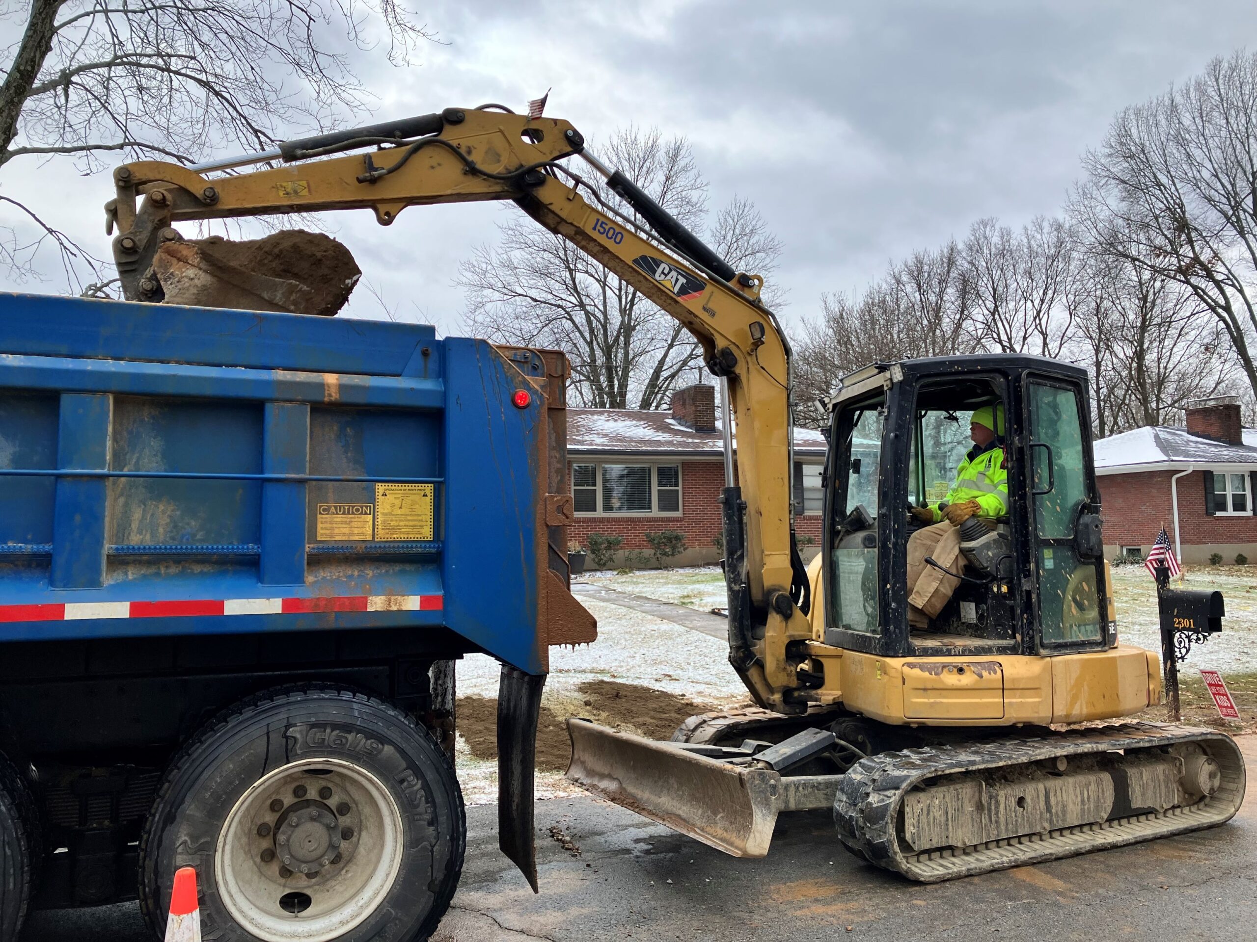 Louisville Water Crews Battle Cold with Biting Winds - Louisville Water ...