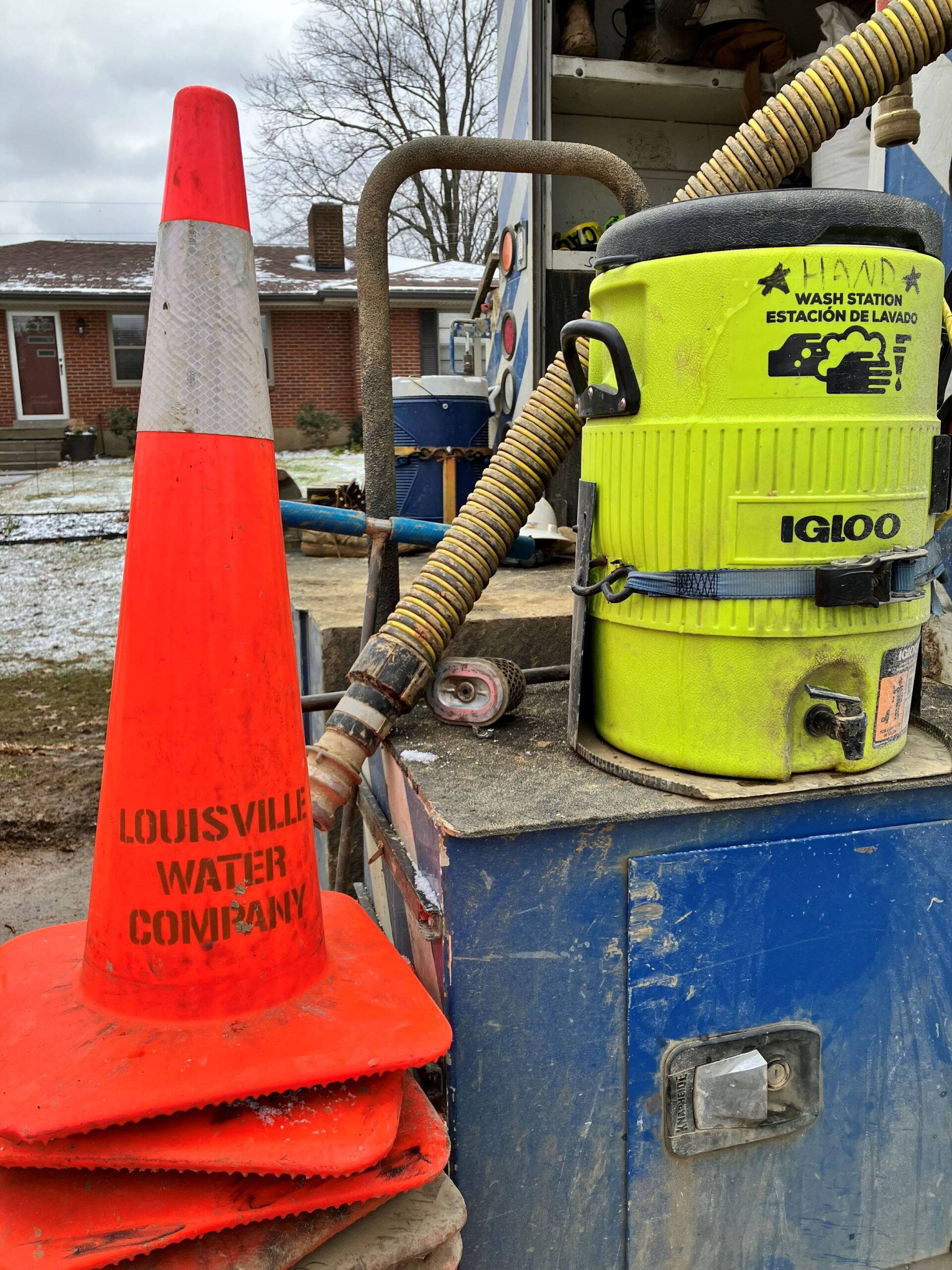 Louisville Water Crews Battle Cold with Biting Winds - Louisville Water ...